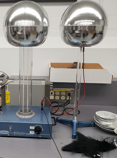 DEM04.1 Bat, Styrofoam, and Aluminum Plates for Van de Graaf Generator